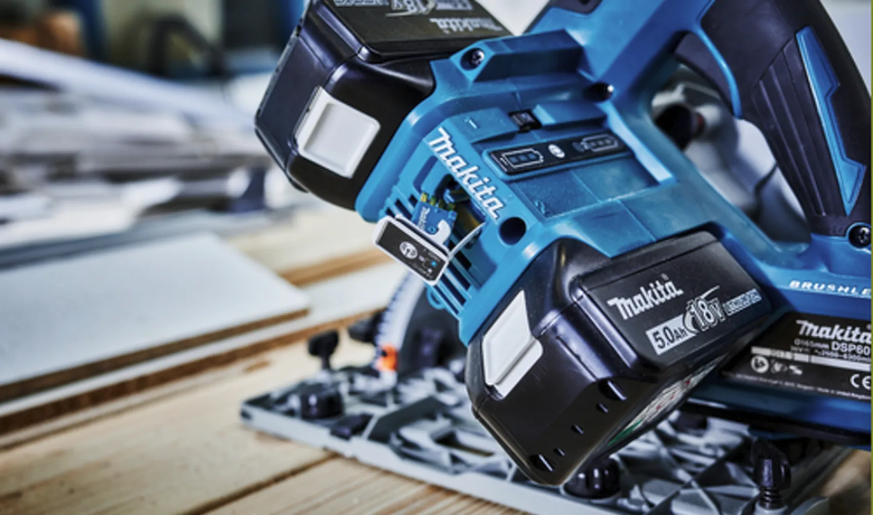 Makita innoveert met automatisch startende accu stofzuigers